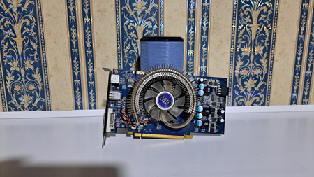 Видеокарта 9600GT 512mb DDR3