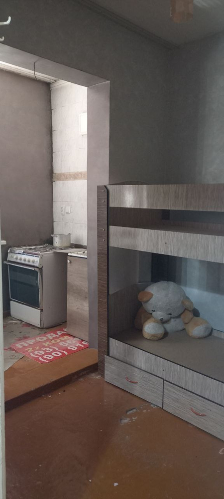 Срочно продаётся квартира ТТЗ.1 2/3/4 балкон.1.5×6