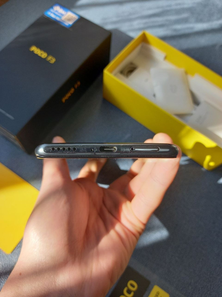 Poco F3 128gb srochno