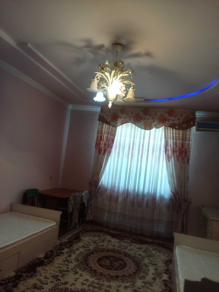 2ta QIZ ga 1 xonali kvartira
