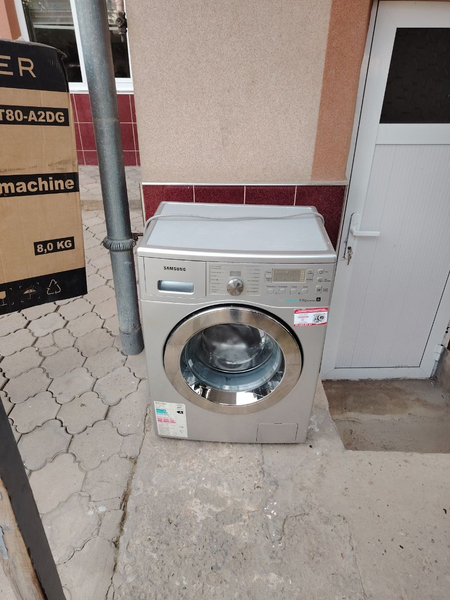 Продаётся стиральная машина