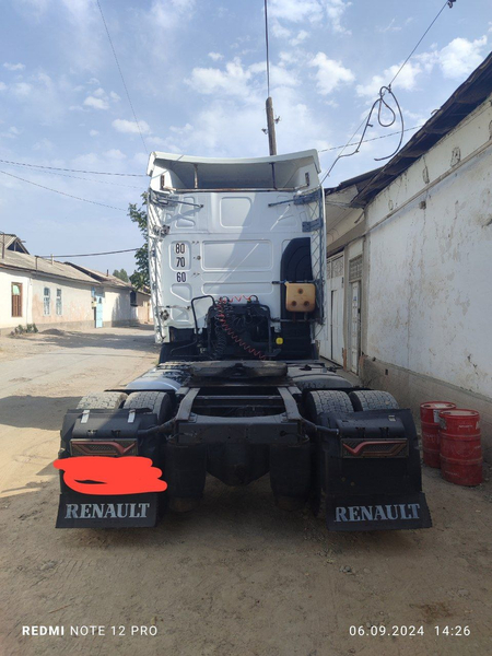Тягач 2007 йил автомат