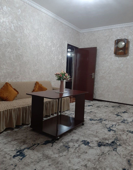 Юнусабад 4кв 3/3/4 балкон: 2*6