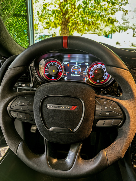 DODGE CHALLENGER 3.6 SRT, обвес и салон Кованный карбон, 2019 год