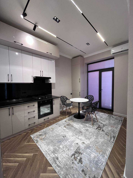 ЖК Xon Saroy Dream House 2/3/9 Yakkasaroy tumani 8 роддом ор-р
