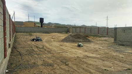 Зудлик билан нотурар жой сотилади