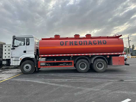 Бензовоз SHACMAN H3000 25 кублик