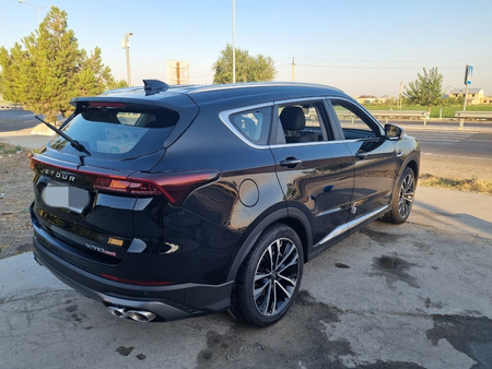 Продаётся Jetour  X70 plus