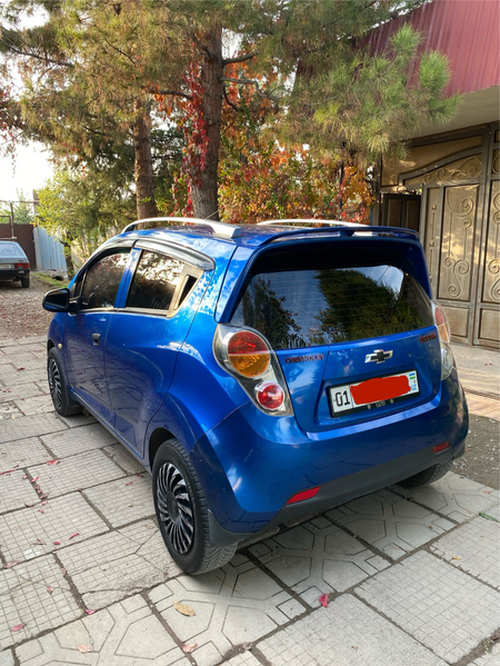 Chevrolet Spark 2011 в отличном состоянии