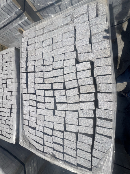 Granit toshlar, гранитные плиты 138,000 сум