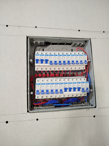 Электрик. Electric