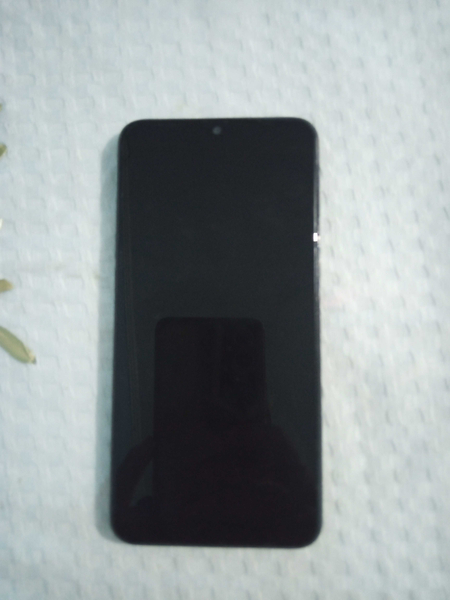 Samsung A10s xolati yaxshi