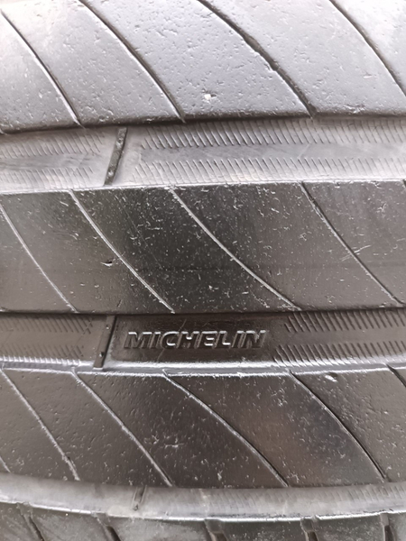 MICHELIN R17 Balon kamplekt sotiladi Srochna