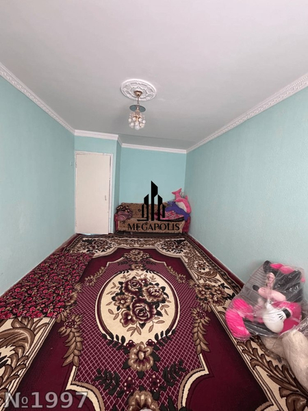 Продаётся квартира без маклера 2 комнатная 4 этаж адрес конечка