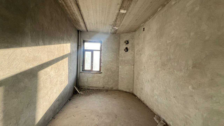 3 xonali kvartira sotiladi. e'lon id: 255810