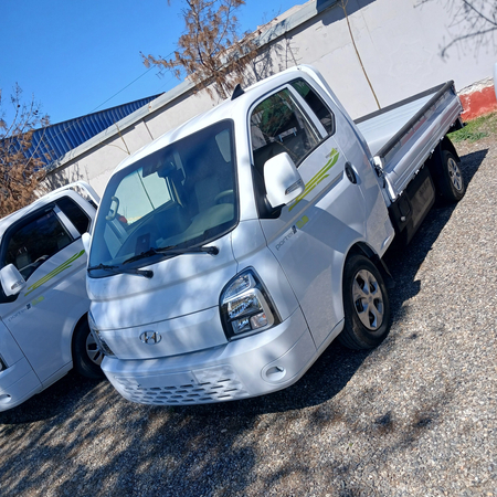 Hyundai porter ev