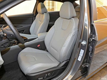 Gonzo Motors - Hyundai Elantra 2024