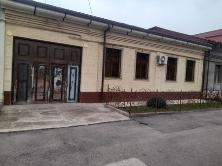 Srochna sotiladi Yashnabod tumani