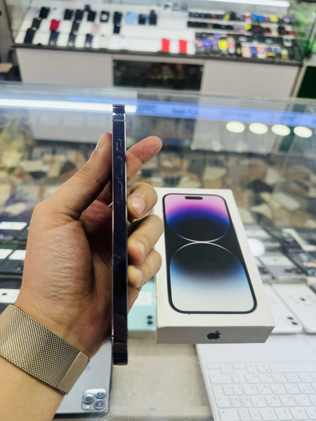 iPhone 14 Pro 256 gb purple