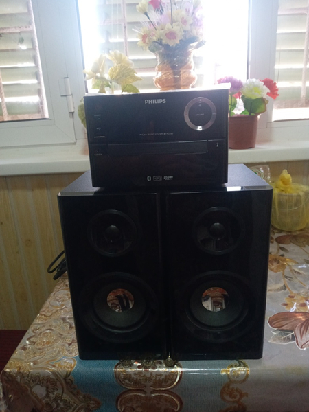 Музыкальный центр Philips