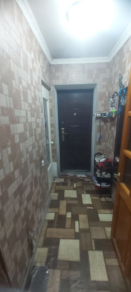 Продаётся 2 комнатная квартира