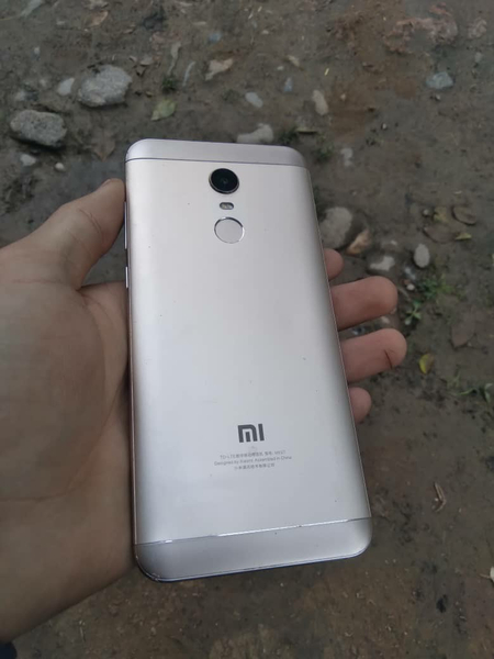 Redmi 5 plus sotiladi