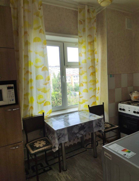 Yaxshi narxga 5-metro oldidan 1/5/5 37m² boʻlgan shinam kvartira ijara