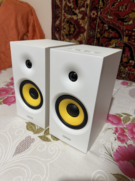 Колонки Edifier R1080BT