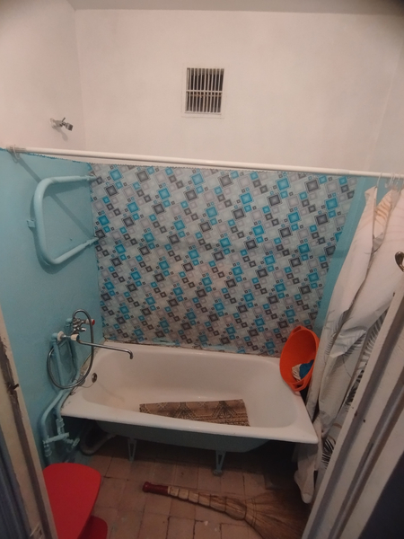 Продается 1 ком Карасу-6 базарчик