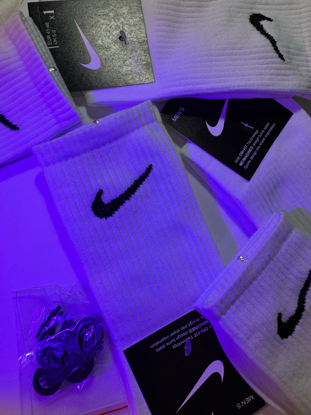 Белые высокие- Носки Nike