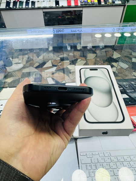 iPhone 15  128 gb ideal 94%