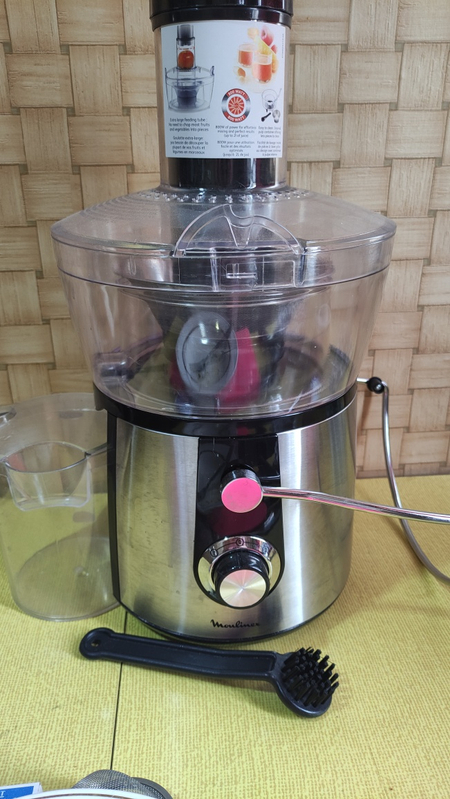 Соковыжималка Moulinex