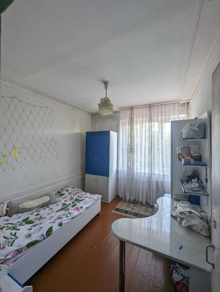 Ц5 da 4 honali kvartira sotiladi moljal na nebe restaran,