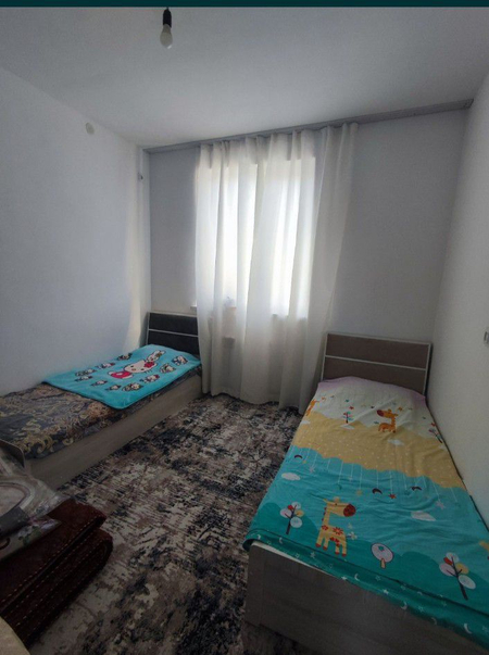 Navastroyka dom 3/8/9 60m² boʻlgan shinam kvartira ijaraga oilaga