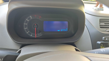 Продаю свой Chevrolet Cobalt MT, 2015 sotiladi.