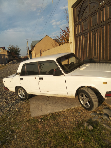 2107 zur yili 1983