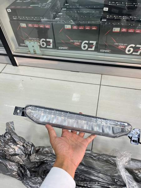Byd orqa dvornik / byd zapchast