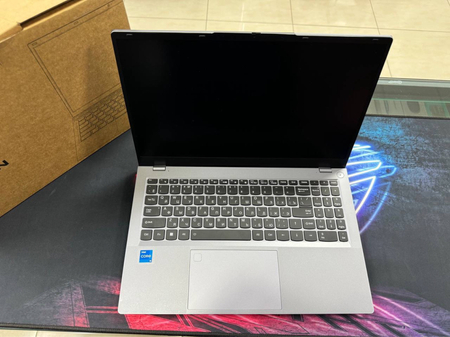 Hanson Nootbuk Core-i5 12600H Gamimg 8GB-ozu DDR5 512-SSD Padsvetka