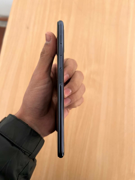 Samsung Galaxy A7 sotiladi!!!