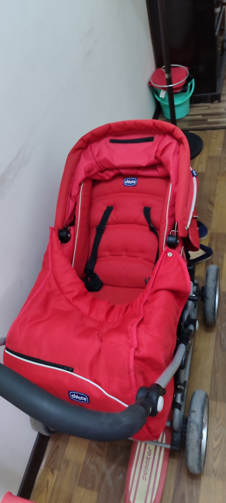 Коляска Chicco Polar