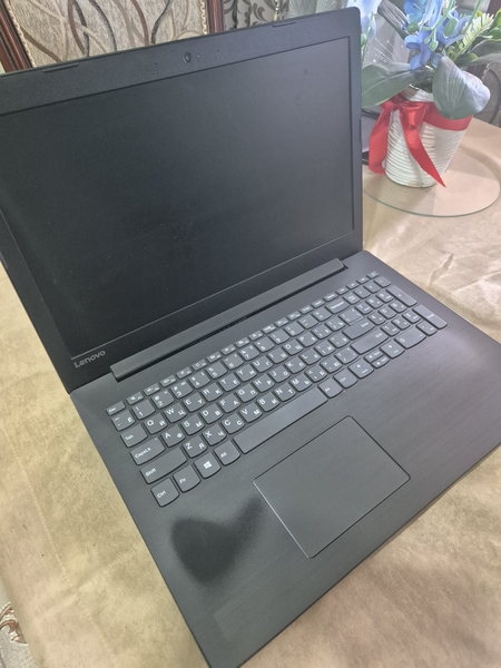 Lenovo ideapad 330 15IKB