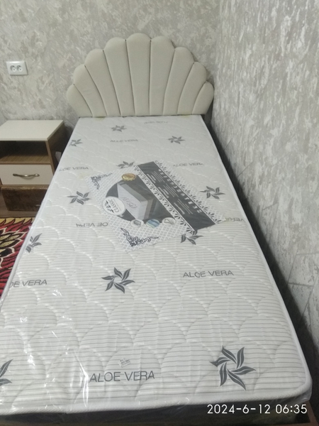 Комплект шкаф, кровать, письменный стол