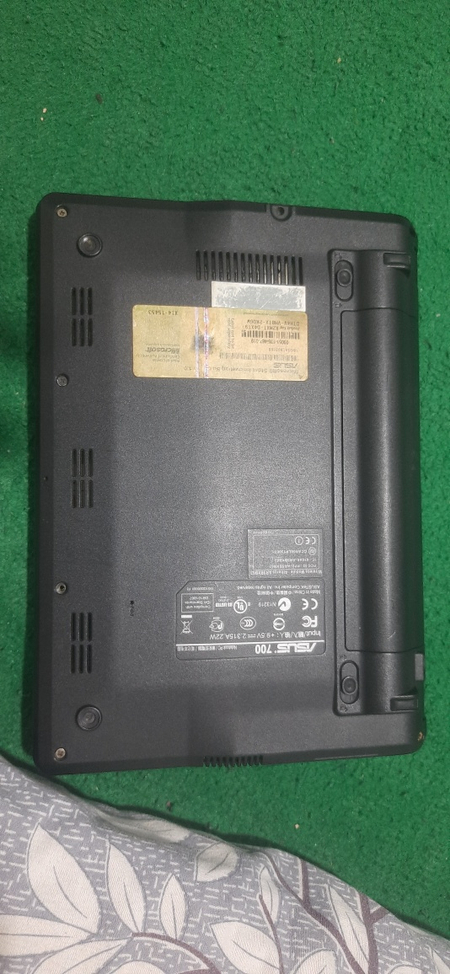 Noutbuk minisi netbuk