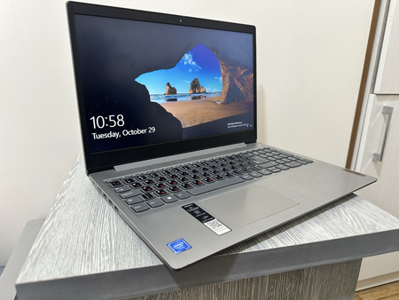 Kompyuter lenovo,noutbuk