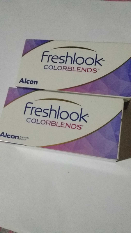 Цветные линзы в упаковке новые alcon
