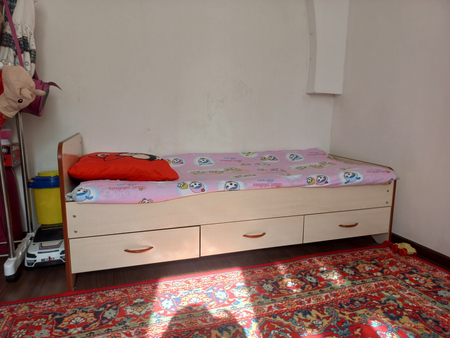 Bolalar mebeli sotiladi