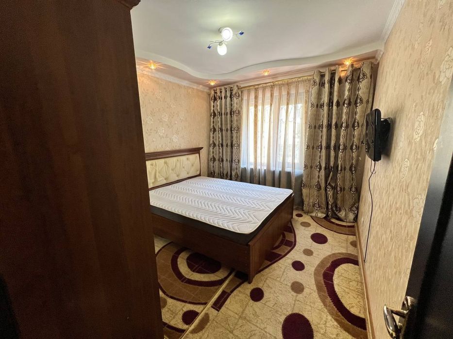 Юнусабад 17кв Аренда 3комн 2 этаж