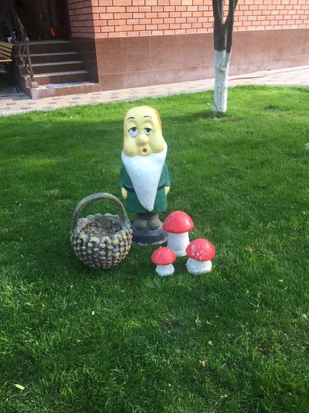 Скульптуры ГНОМОВ