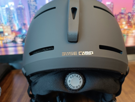 Лыжи сноуборд шлем Base Camp