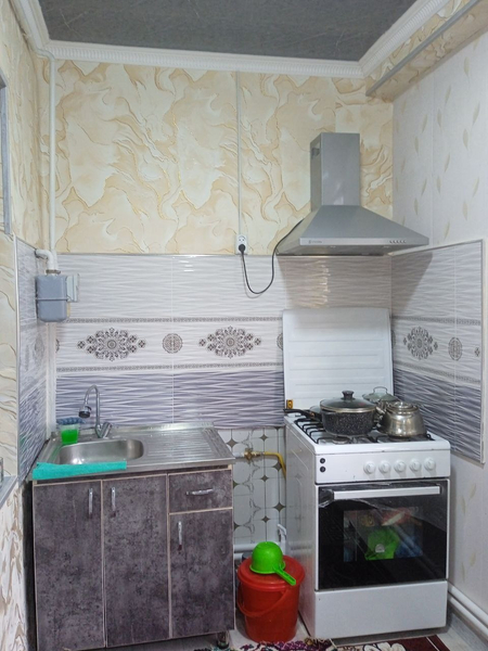 3 хонали квартира сотилади